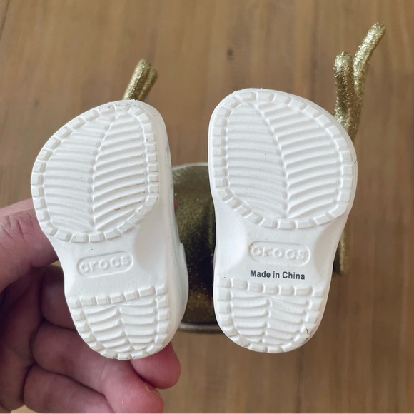 CROCS | Accents | Croc Day 22 Lil Classic Gold Glitter Exclusive Shoe ...